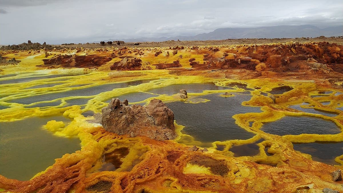 Alien Landscapes on Earth: Unbelievable Photos of Otherworldly Places ...