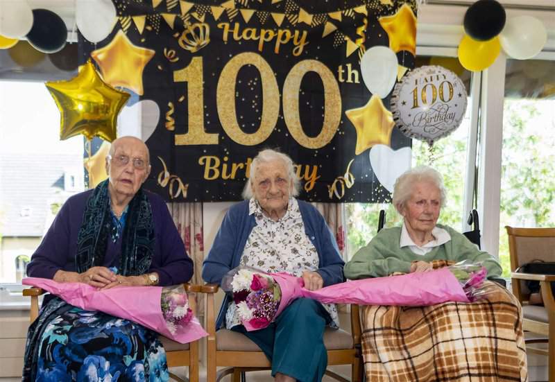 Centenarians Reveal What They’ve Been Eating to Stay Healthy for Over a ...